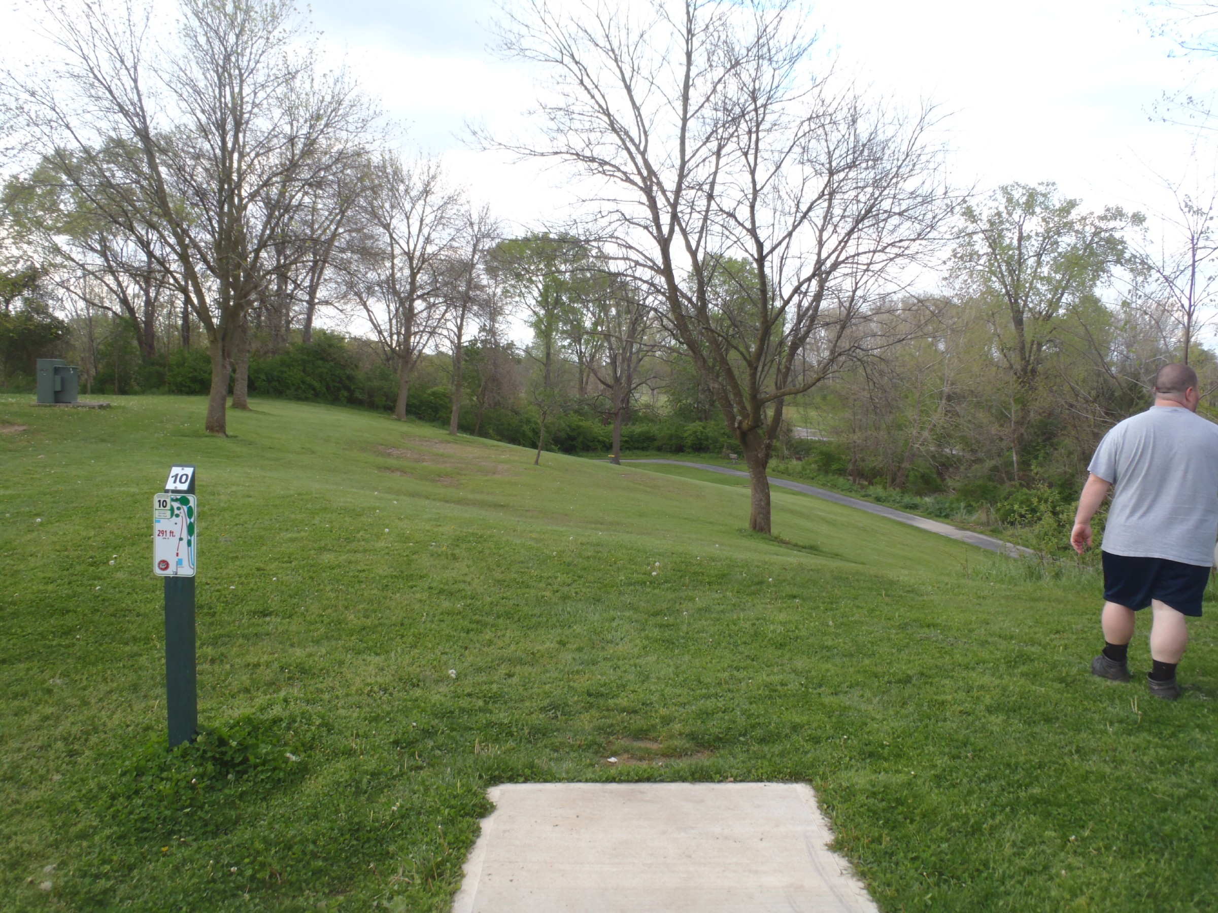 Hole 10 • Hedges Boyer Park (Tiffin, OH) | Disc Golf Courses | Disc ...