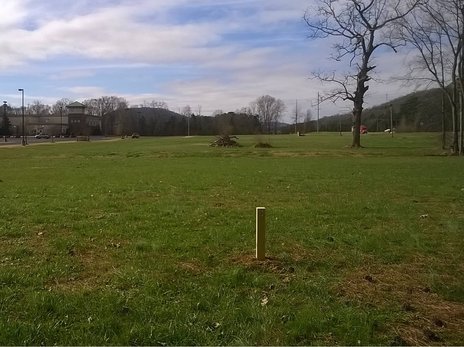 Hole 4 • Agape DGC (Scottsboro, AL) | Disc Golf Courses | Disc Golf Scene