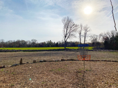 Hole 1 • Dragonfly Disc Golf (Stonington, CT) | Disc Golf Courses ...