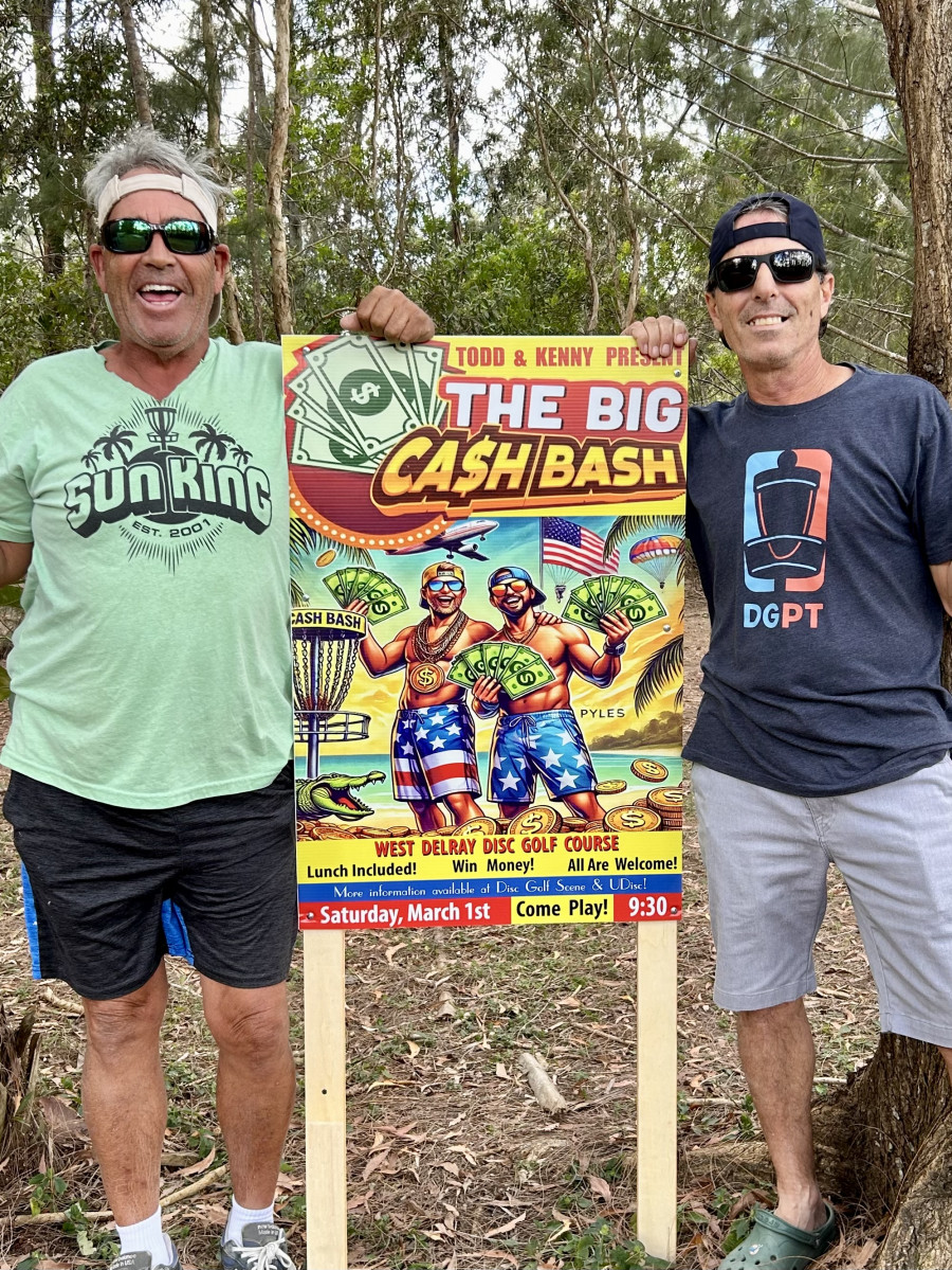 CASH BASH · Disc Golf Scene