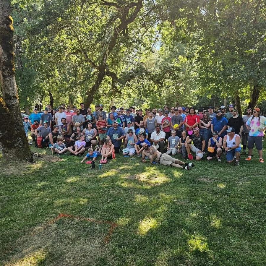 Waterloo Memorial BYOP Doubles · Disc Golf Scene